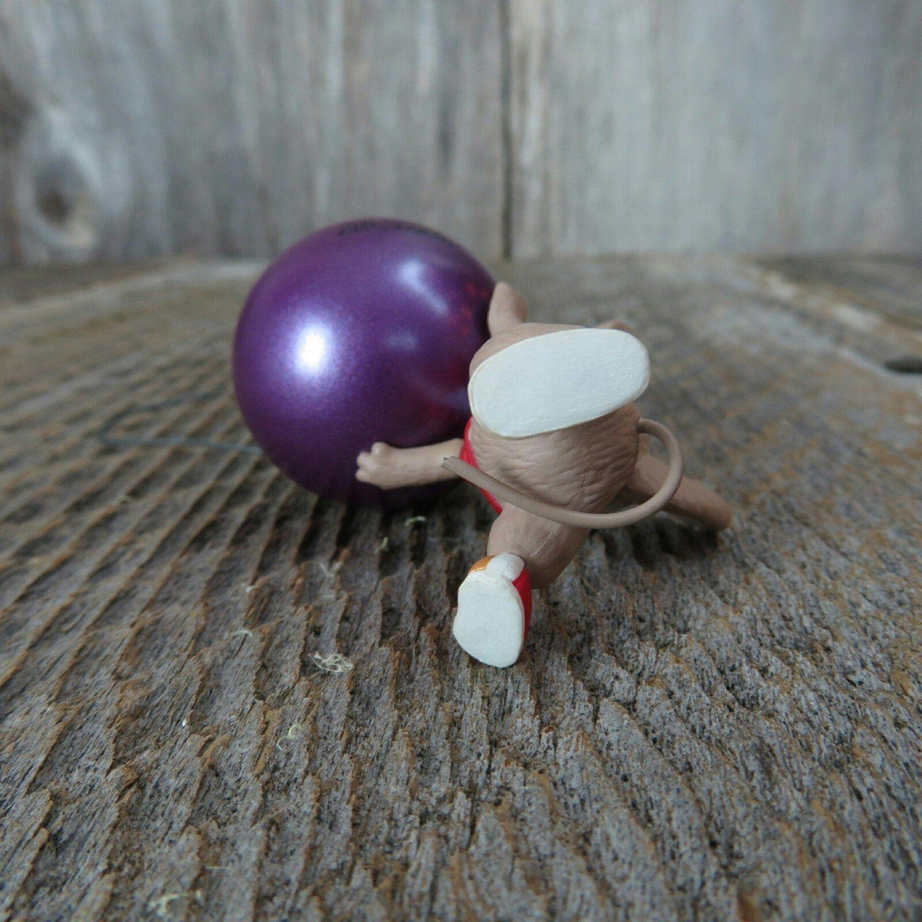 Vintage Mouse Bowling Ornament Hallmark Bowl Em Over League Christmas ...