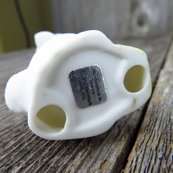 Vintage Bunny Rabbit Hallmark Cards Easter Figurine White Hare 1982 ...